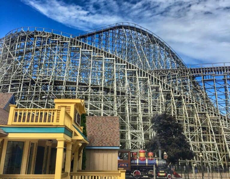 Tips for Visiting Cedar Point Amusement Park in Sandusky, OH