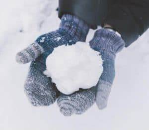 Fun Things to Do on a Snow Day - Indoor & Outdoor Activities