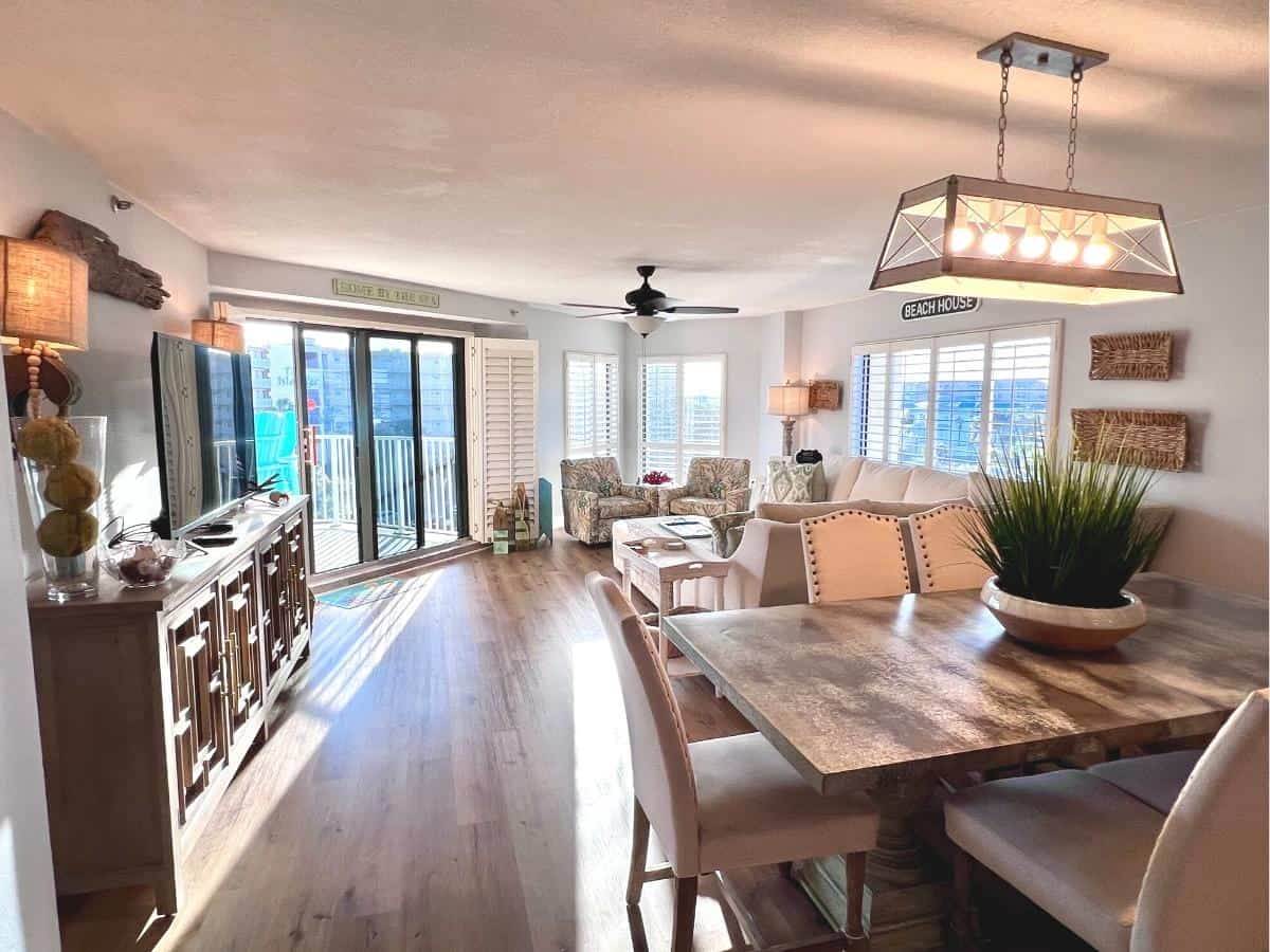 A Beautiful Stay at Inlet Reef #419 in Destin, Florida