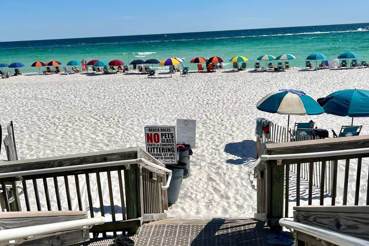 A Beautiful Stay at Inlet Reef #419 in Destin, Florida