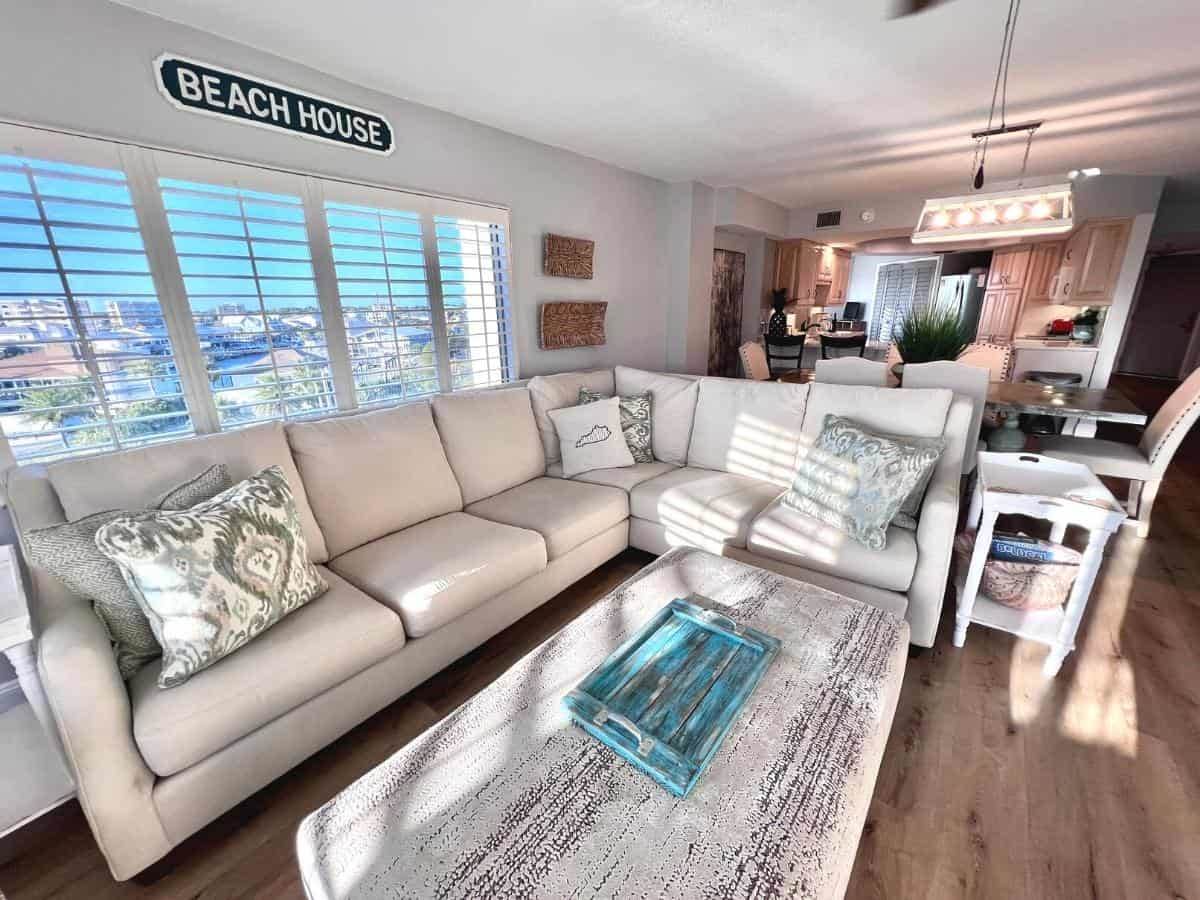 A Beautiful Stay at Inlet Reef #419 in Destin, Florida
