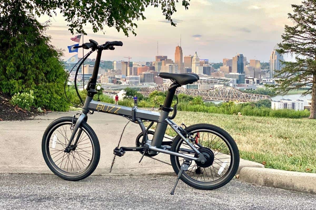 3 Reasons to Consider Purchasing a Folding Electric Bike