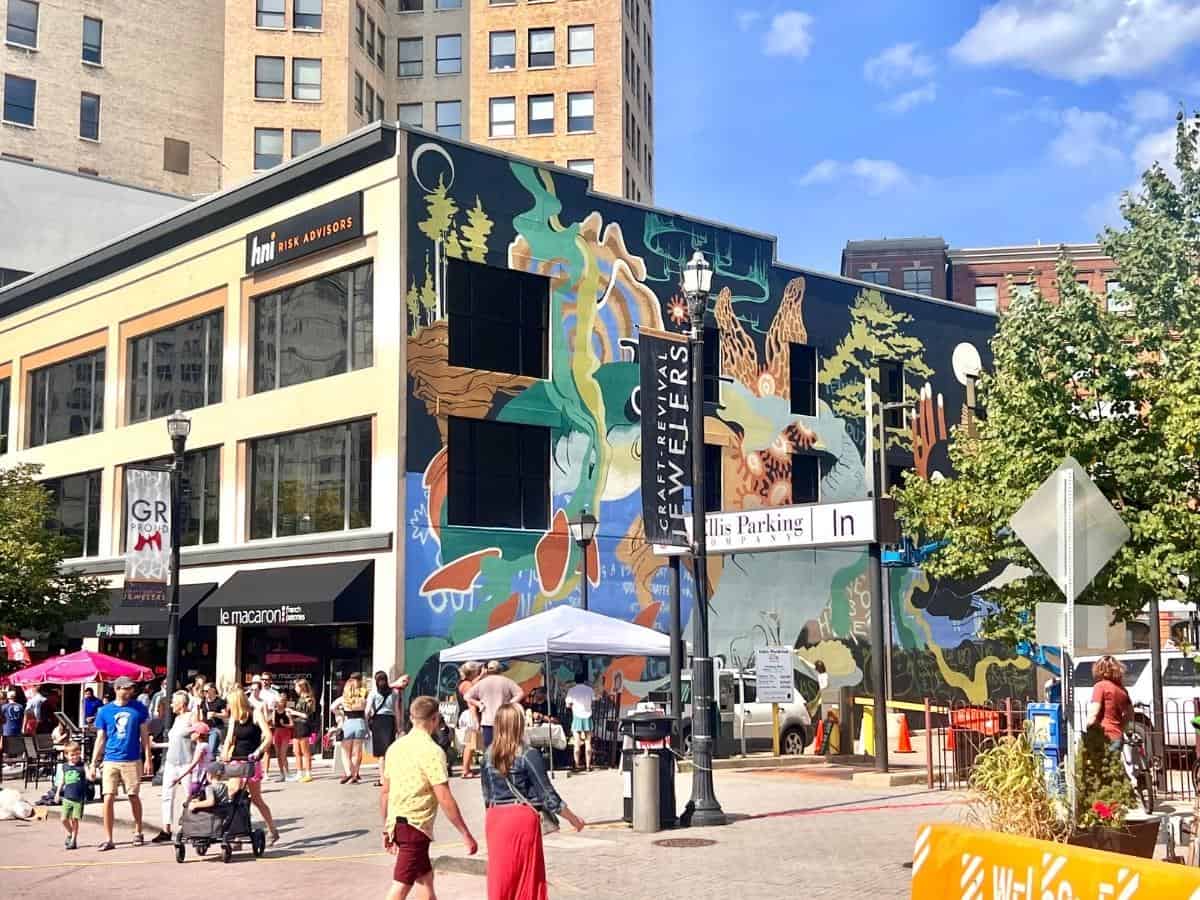 15 Tips for Attending Art Prize in Grand Rapids, Michigan