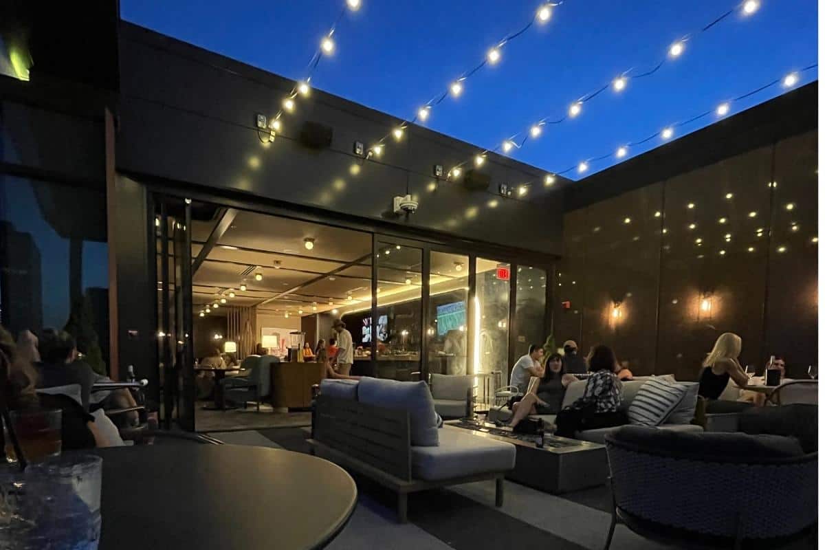 Stay in Style at Hotel Indy in Downtown Indianapolis, IN
