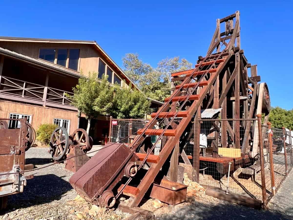 Top Things to Do in Mariposa, CA Before You Visit Yosemite