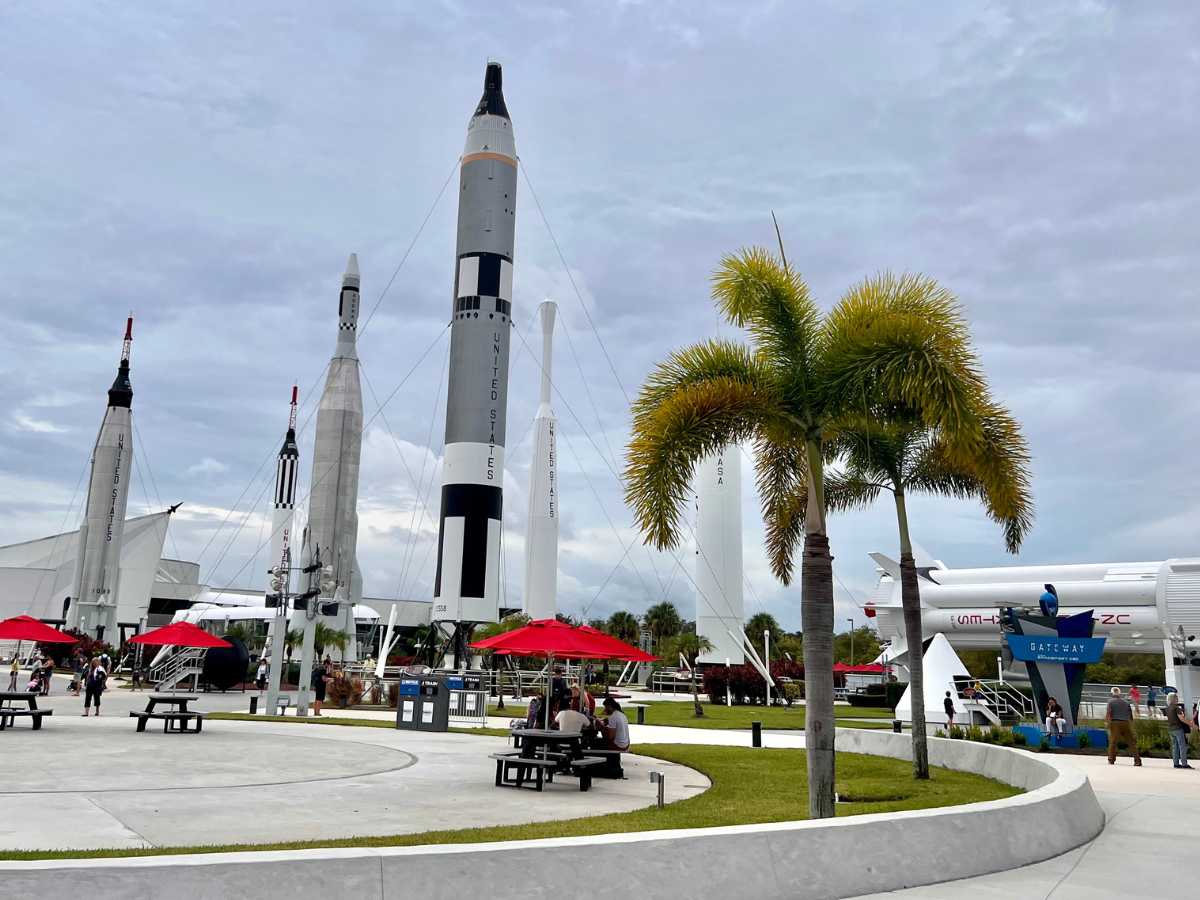 Tips for Visiting the Kennedy Space Center in Cape Canaveral (Discounts ...