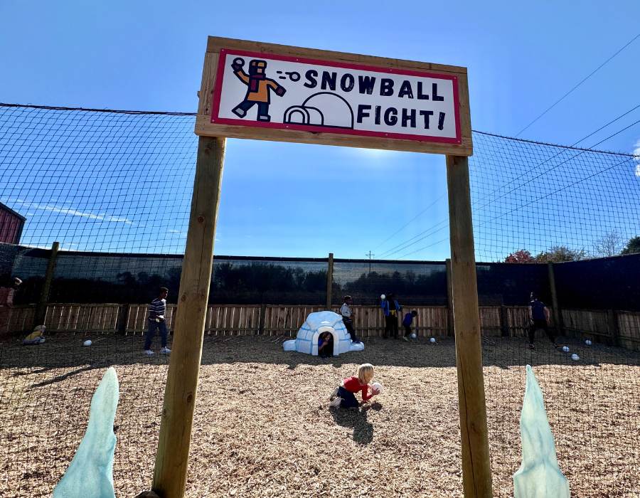 Reindeer Encounters at The Reindeer Farm in Bowling Green,KY