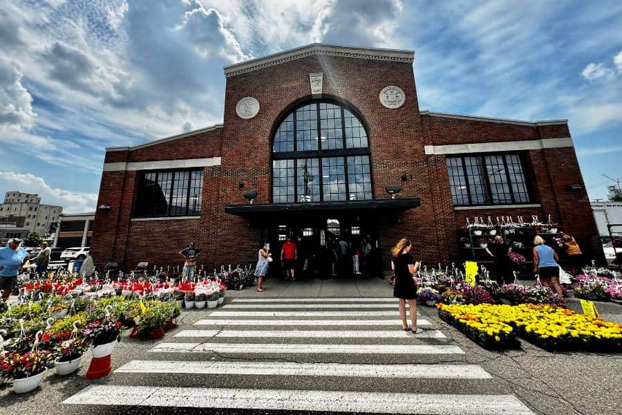 Hidden Gems and Unique Things to Do in Detroit Michigan