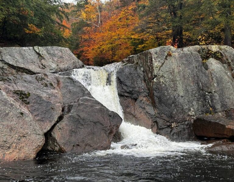 5 Short Easy Hikes to Beautiful Waterfalls in Vermont